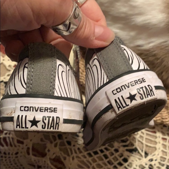 Converse | Shoes | Thats All Folks Converse Looney Times Cartoon ...